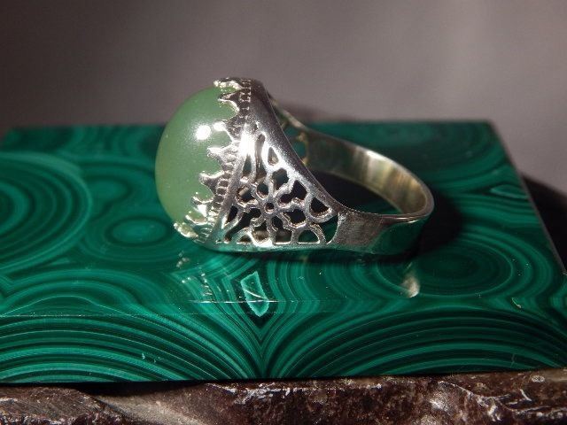 7.48 Ct. Oval Cabochon Vesuvianite Idocrase Ring Filigree Sterling ...