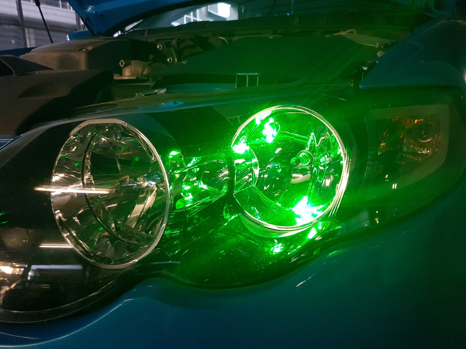 Bright Green LED Front Parkers Globes for Holden VT VX VU VY VZ ...
