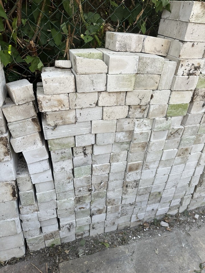 White Bricks light weight aerated 500 Bricks | eBay UK