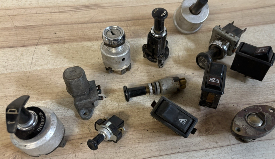 VINTAGE CLASSIC CAR SWITCHES LUCAS ETC JOB LOT | eBay