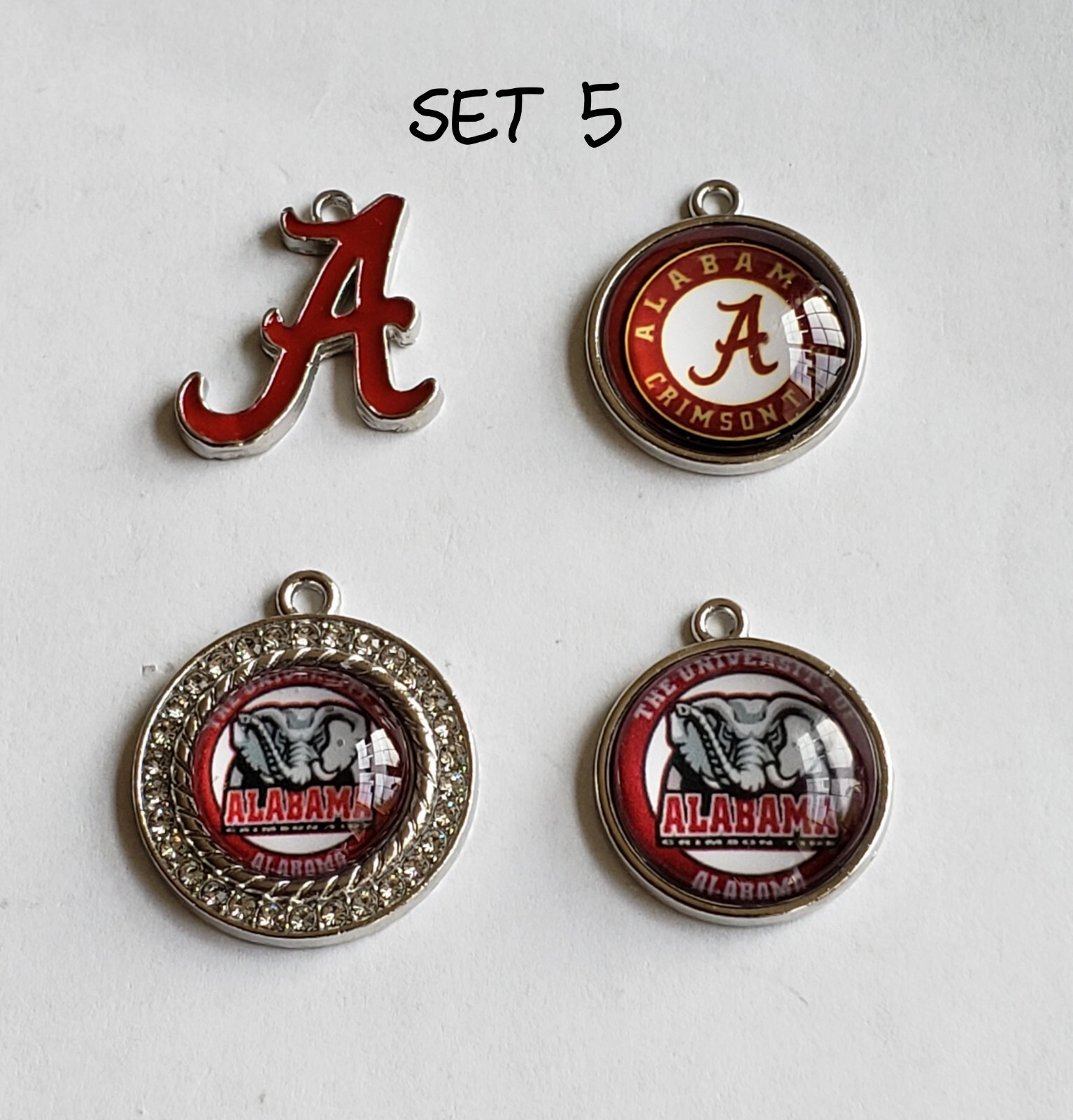 Sale 4pcs charms of Alabama Crimson Tide College team top glass, enamel ...