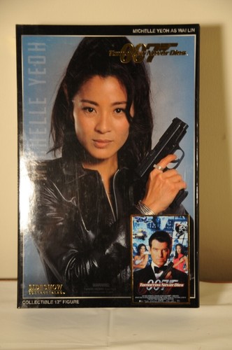 MICHELLE YEOH as WAI LIN Sideshow Collectibles 12in figure NEW ...
