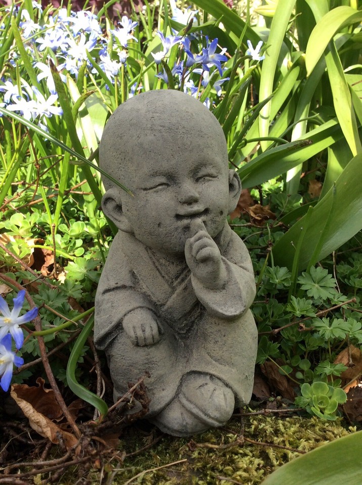 STONE GARDEN SMALL CUTE ZEN BABY MONK BUDDHA / BUDDAH STATUE ORNAMENT 🙏 ...