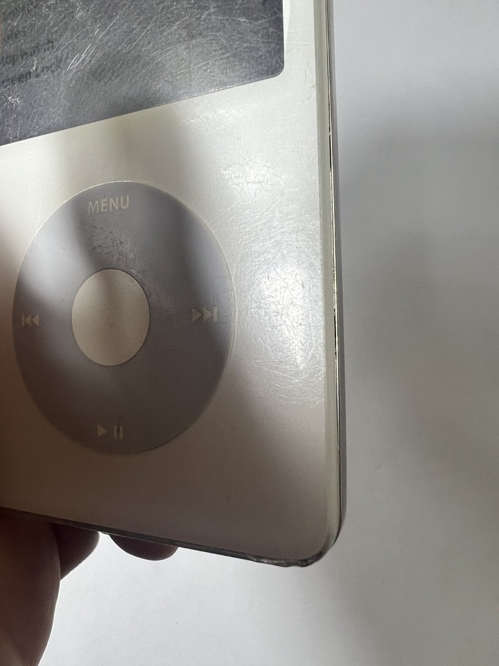 Apple A1136 iPod Classic 5th Gen 30GB Black MA002LL/A MP3 Player *FAIR ...