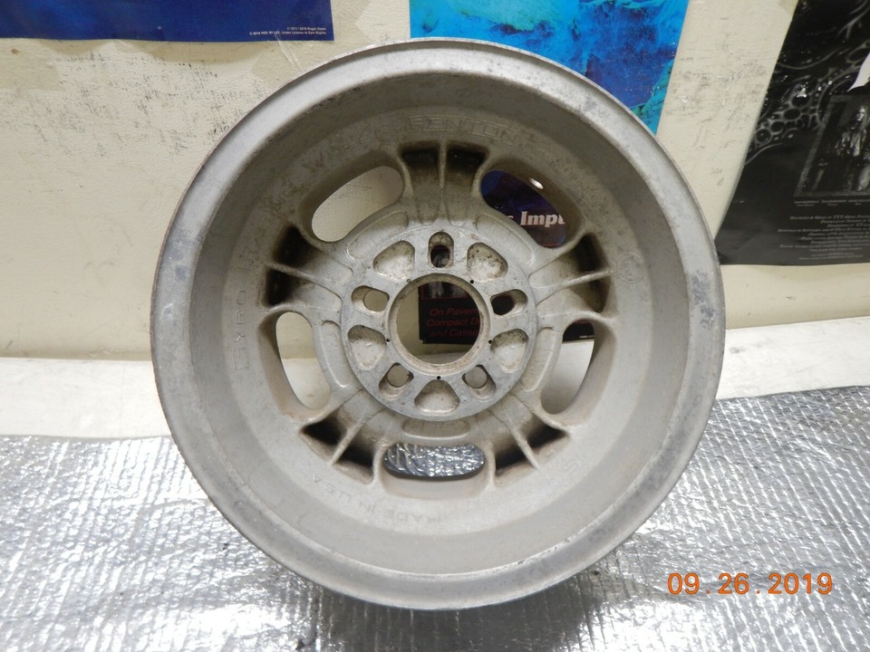 Vintage 15x6.5" Gyro Slot Mag Racing Wheel | Fenton Ford Mopar Chevy SS ...