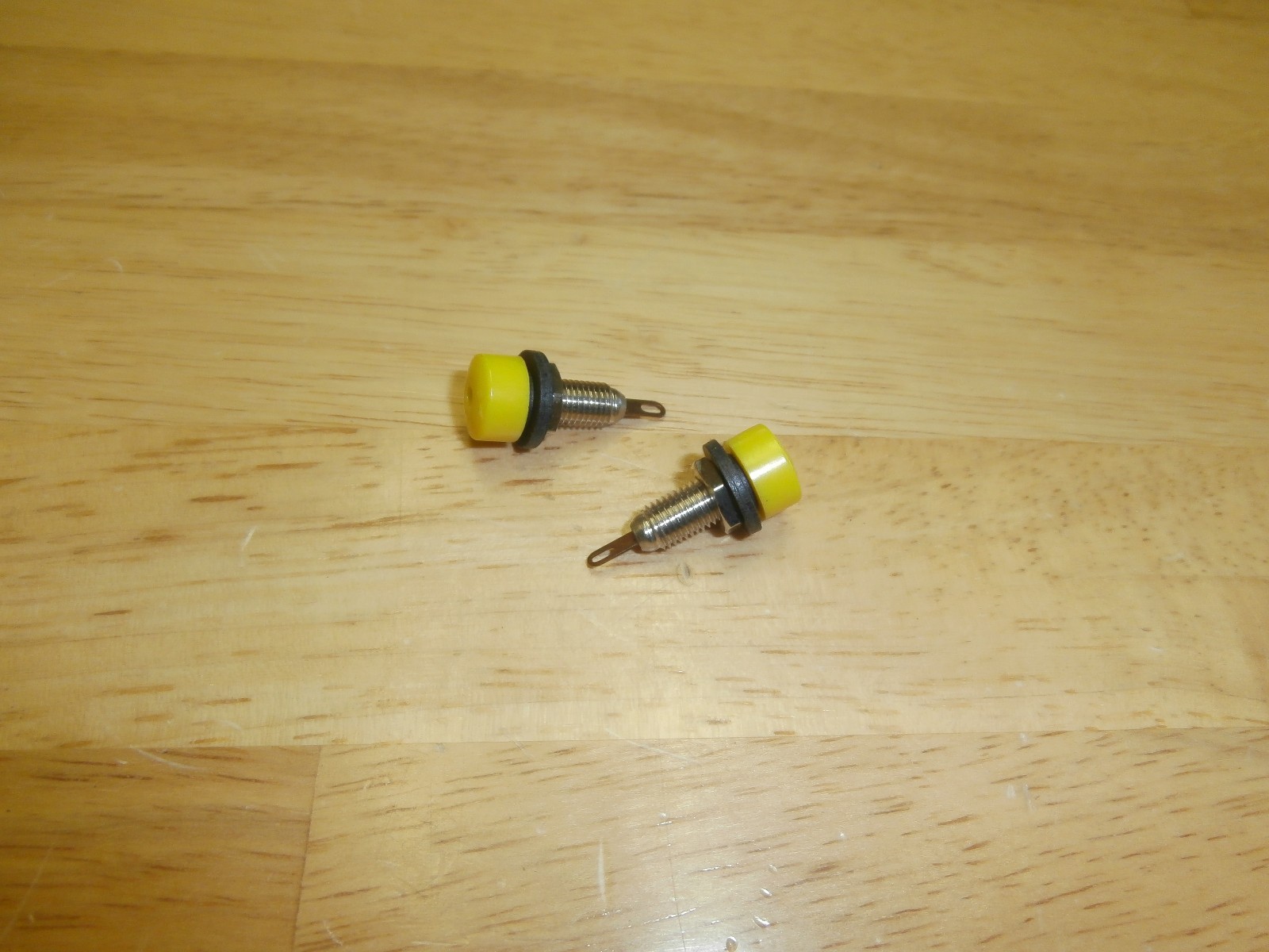 Lot/5 HH Smith 202 Yellow Insulated Tip Jack Test Point,NOS | eBay