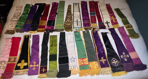 LOT OF 29 BEAUTIFUL VINTAGE CATHOLIC PRIESTS MANIPLES MANIPLE | eBay