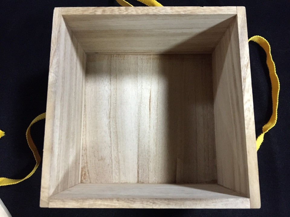 C1298 Japanese Wooden Storage Box Vintage Signed Lidded Kanji Ribbon ...