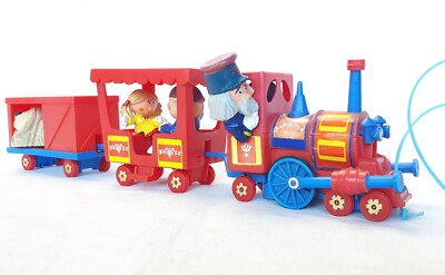 Corgi Toys THE MAGIC ROUNDABOUT TRAIN Comic Set Complete! Near Mint 851 ...