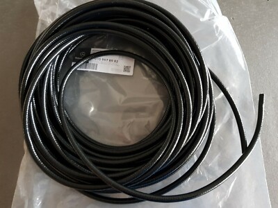 Genuine Mercedes R107 W114 W116 W123 W126 R129 W140 Hose A0109978982 1 ...
