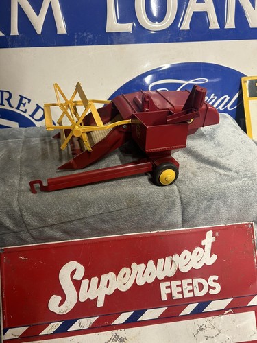 Vintage Lincoln Toys Massey Harris Red Clipper Combine | eBay