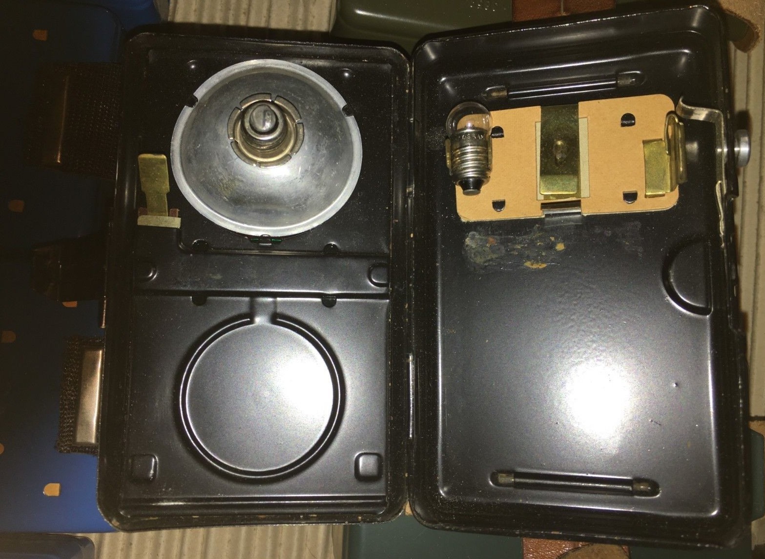 Taschenlampe BW, BGS, Polizei THW, Amperlite, Daimon, Artas, Marva ...