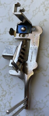 Singer 160359 Slotted Binder Foot Fits Featherweight 221 And Low Shank ...