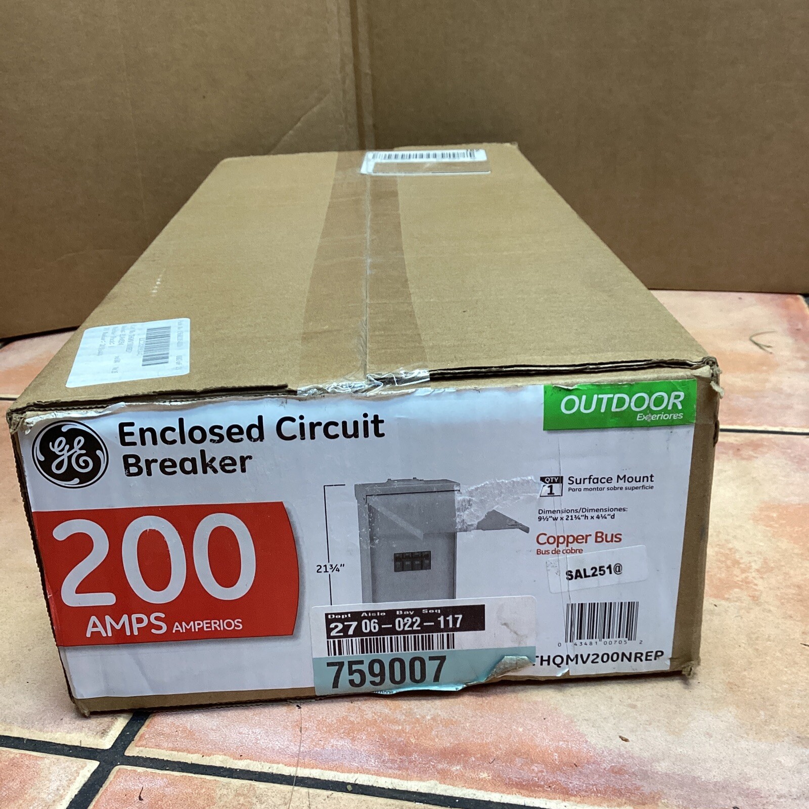 GE PowerMark Gold 200 Amp 10 In. Enclosed Outdoor Circuit Breaker ...