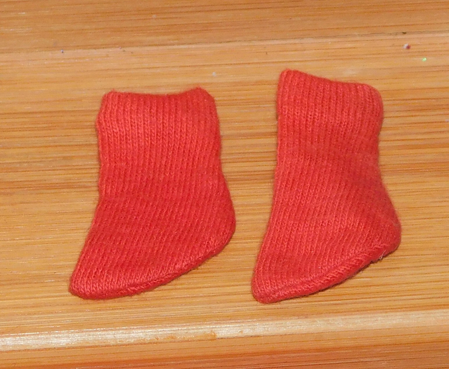 VINTAGE BARBIE KEN DOLL 1962 RED KNIT SOCKS #770 CAMPUS HERO #1409 GOIN ...