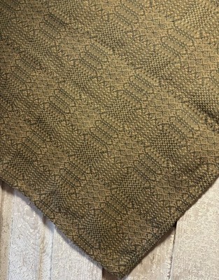 New Primitive TAN GREEN COVERLET TABLE SQUARE Tablecloth Topper 34" | eBay