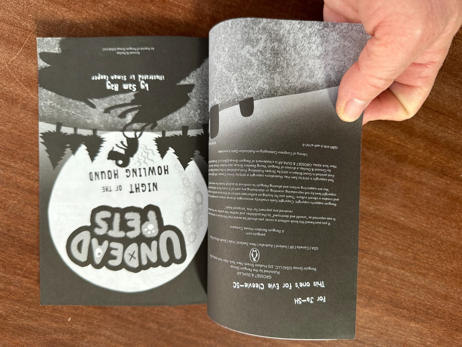 Undead Pets Ser.: Night of the Howling Hound #3 by Sam Hay (2014 ...