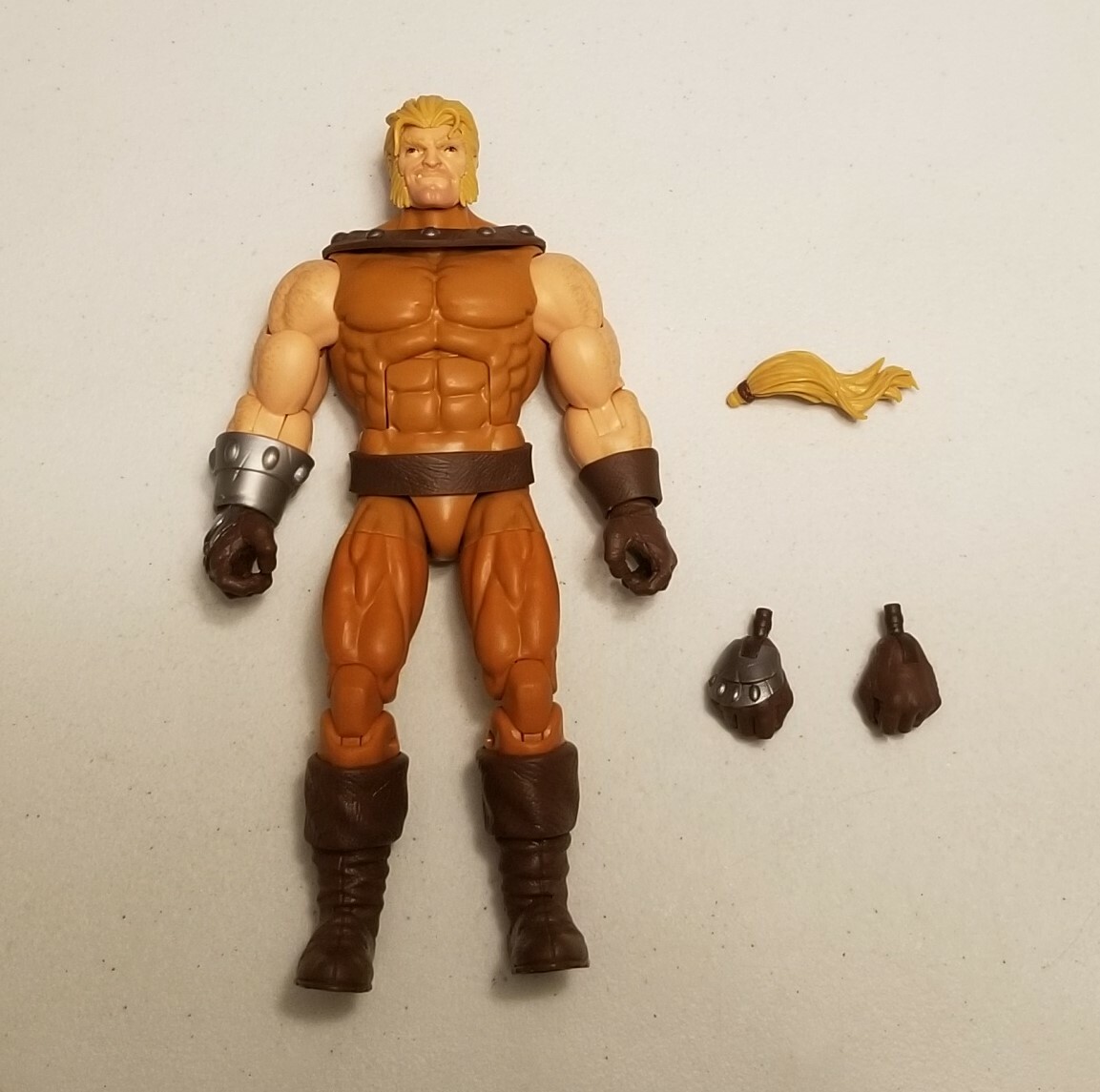 Marvel Legends Sabertooth Age of Apocalypse NO Colossus BAF loose In ...
