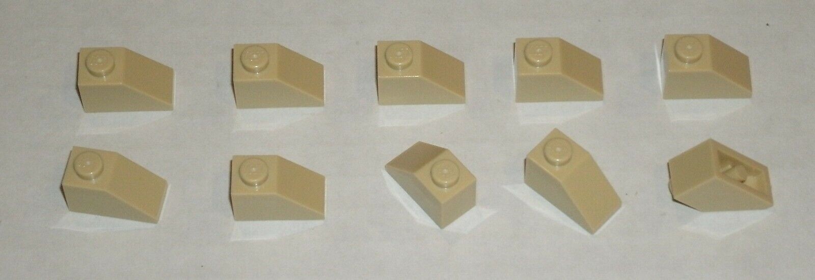 LEGO NEW 1x2 Tan Slope 45° (10x) 4121972 Brick 3040 | eBay