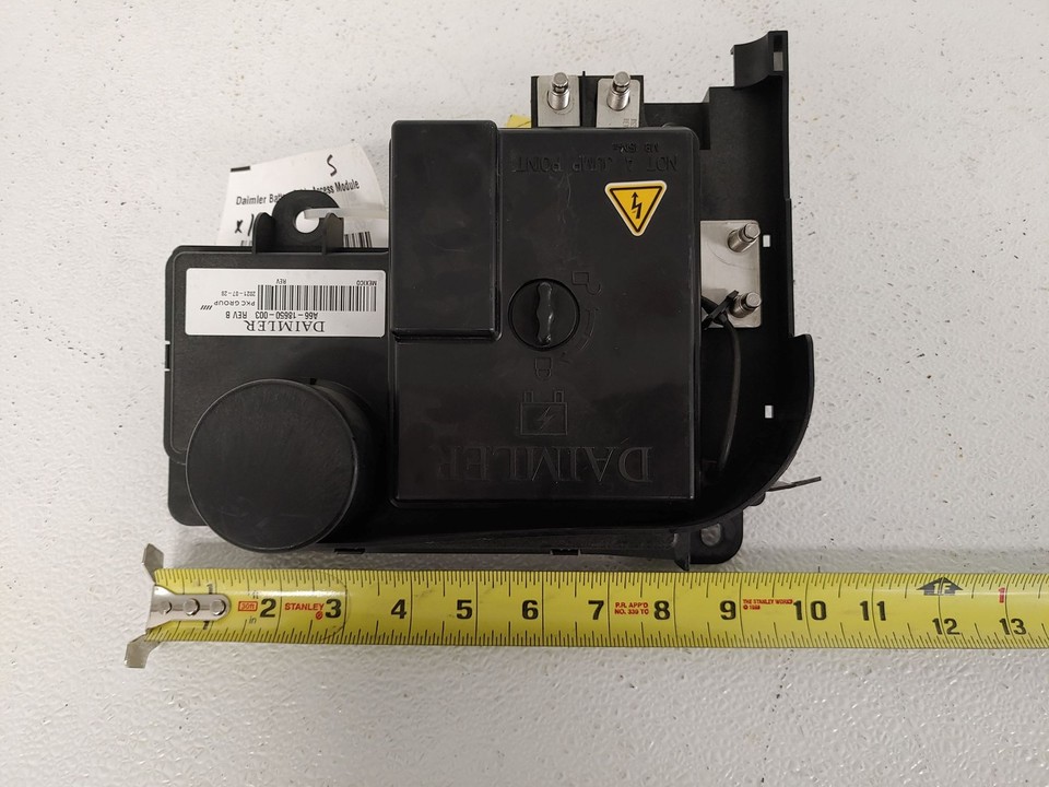 Freightliner Daimler Battery Cable Access Power Module - P/N A66-18650 ...