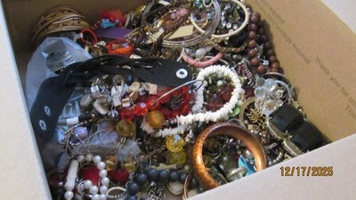 New/Vintage 20 lb lot of junk drawer wearable jewelry | eBay