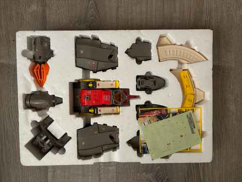 Vintage Transformers G1 Omega Supreme 1985 Complete in Canadian Box ...