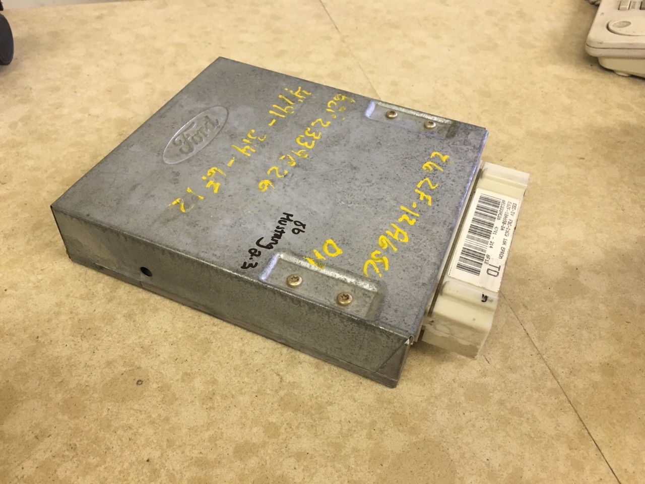 1986 FORD MUSTANG 2.3 OEM ENGINE COMPUTER BOX E6ZF-12A650-DA | eBay