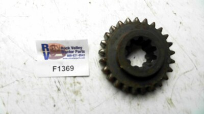John Deere PINION-3RD & 4TH Sliding F1369 | eBay