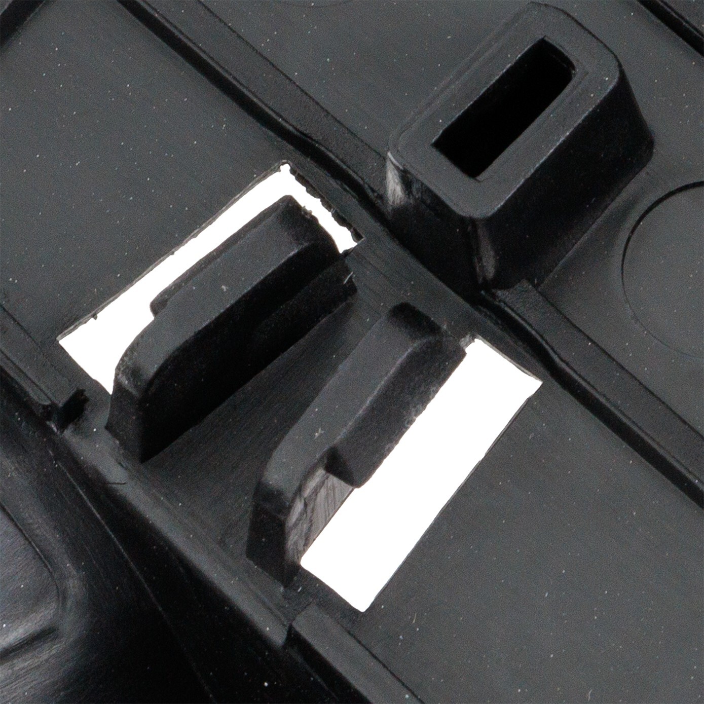 Radiator Support Covers Upper for Chevy 84089227 Chevrolet Malibu 2016 ...