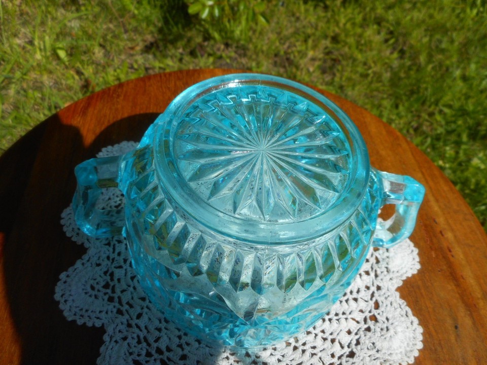 Crown Crystal Blue Glass Sugar Bowl - Butterflies - Australian | eBay ...
