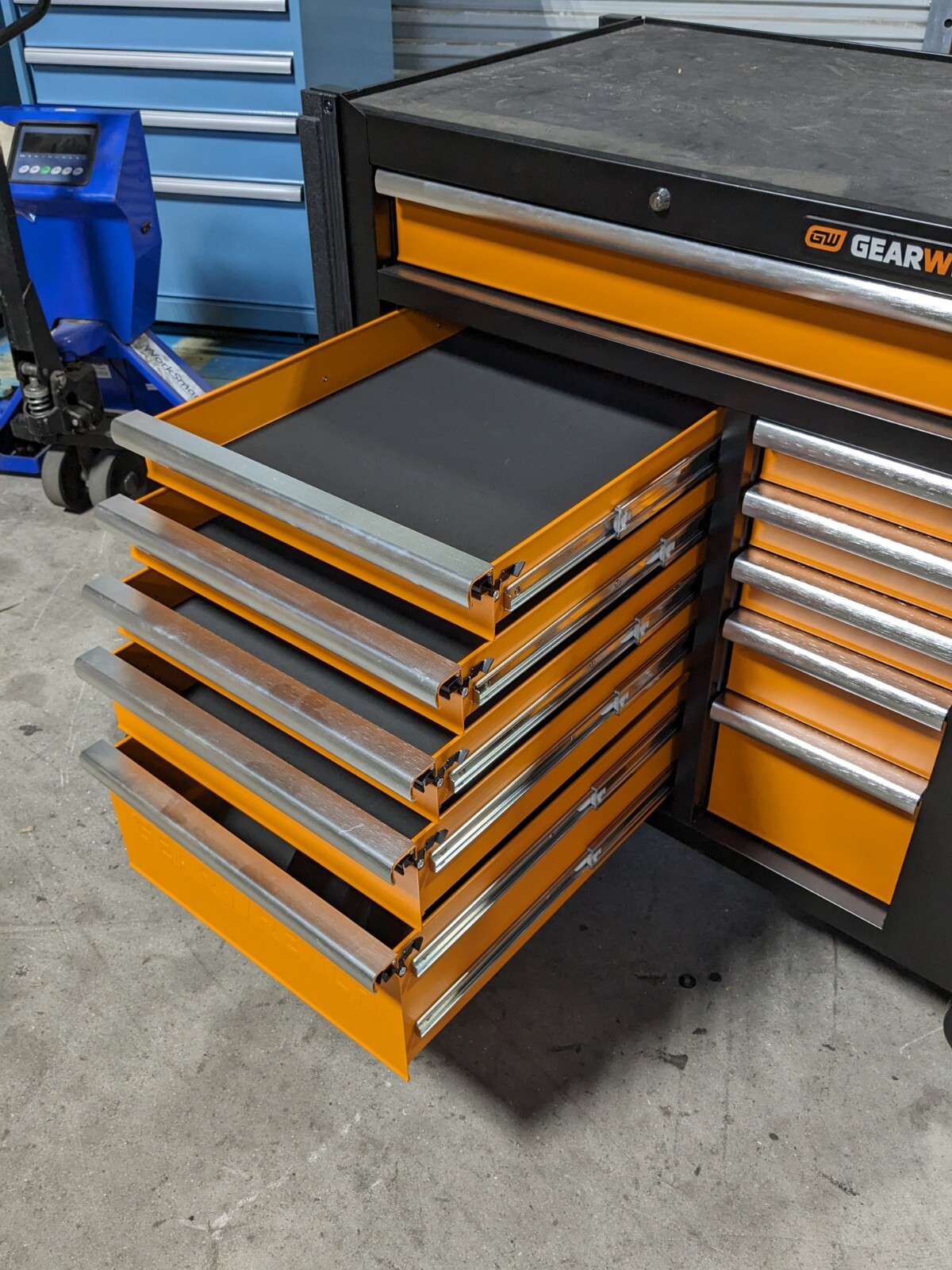 Gearwrench Mobile Work Station Tool Box Storage Cabinet 11 Drawer 83169 ...