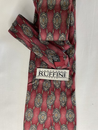 GIANFRANCO RUFFINI Vtg Maroon Paisley Diamond Silk NECKTIE TIE | eBay