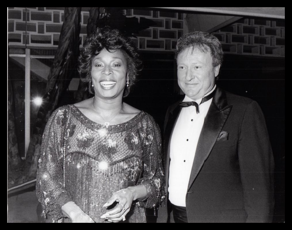 Dean Compton Actor Celebrity Marriages: Kasi Lemmons And Vondie