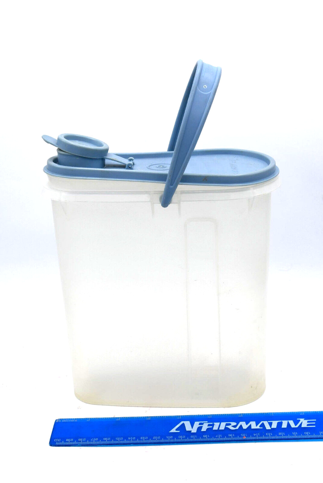 Vintage Tupperware Beverage Buddy Drink Pitcher Blue Clear Slim Store ...