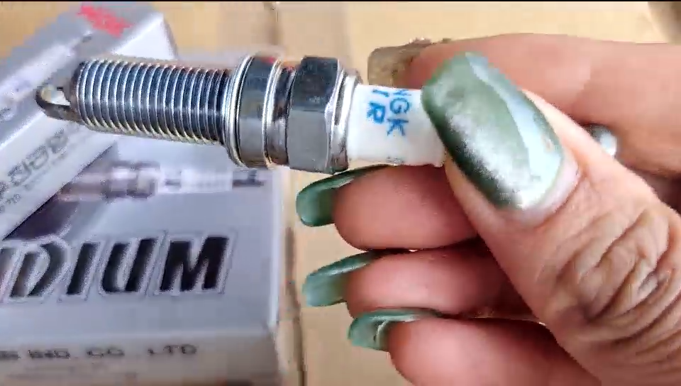 4Pcs NGK(Korea) SILZKR6B10E 93815 Iridium Platinum Spark Plug For ...