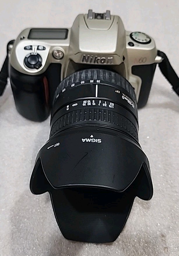 Nikon N60 AF 35mm SLR Camera with Sigma 28-200mm Lens | eBay