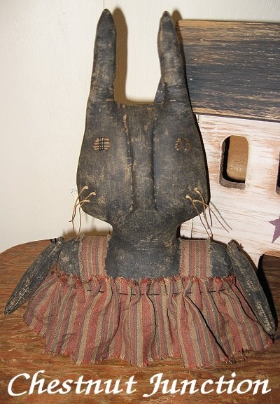 REBA RABBIT PATTERN by Chestnut Junction...primitive patterns...easter ...
