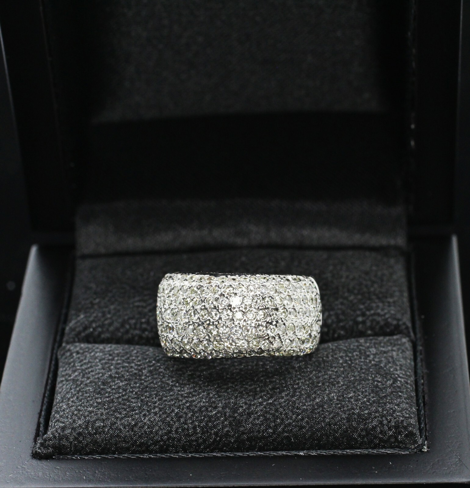 BAND PAVE DIAMOND RING IN 18K WHITE GOLD 1.50CTW 5US - Gem