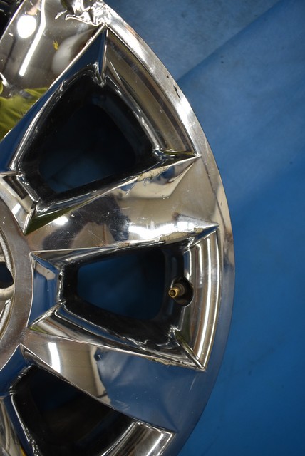 19 Inch 2011-2015 Buick Enclave OEM Chrome Clad Wheel Rim 4098 19x7.5 ...