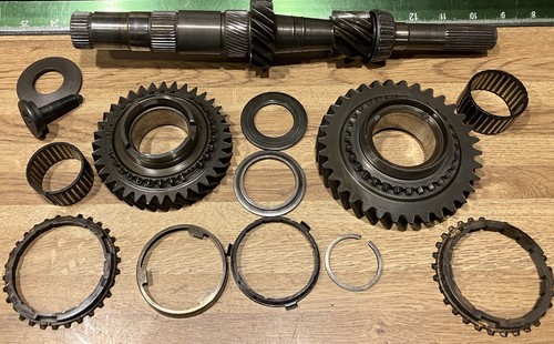 2000 VW 02J 5-Speed Man Gearbox Input Shaft 1st 2nd Gears Large Teeth ...