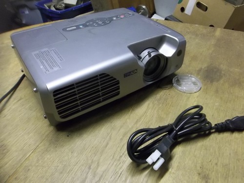 Epson EMP-821 PowerLite 821P LCD Projector, FOR PARTS OR REPAIR *FREE ...