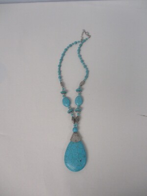 PRETTY FAUX TURQUOISE BEAD NECKLACE with DRAMATIC PENDANT DROP | eBay