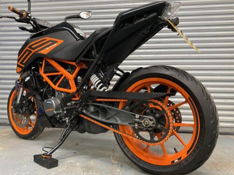 Orange Chain Fits KTM Duke 125 2011-2022 / 125 RC 2014-2022 520H-120L ...