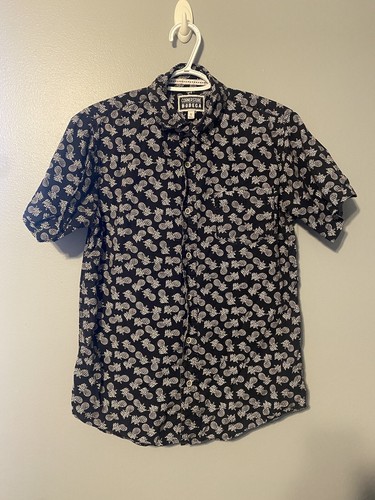 Corner store Bodega Black And White Pineapple Button Up Shirt Size ...