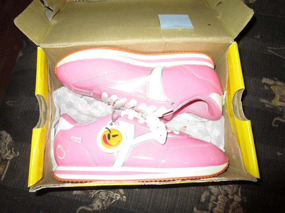 Yums shoes POPPIN' PINK LEMONADE Vintage Womens Size 7 sneakers RARE | eBay