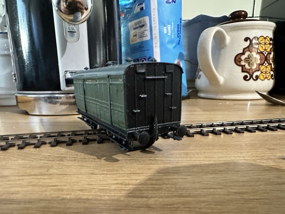 Kit Built OO Gauge Southern Railway (Ex LSWR) Ventilated Van Olive ...