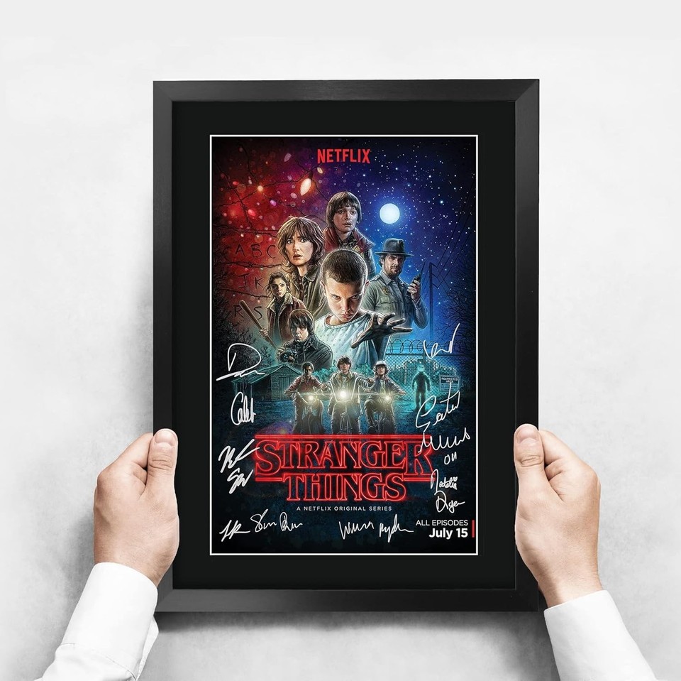 Authentic Stranger Things Autograph Picture - Framed 16x12 | eBay