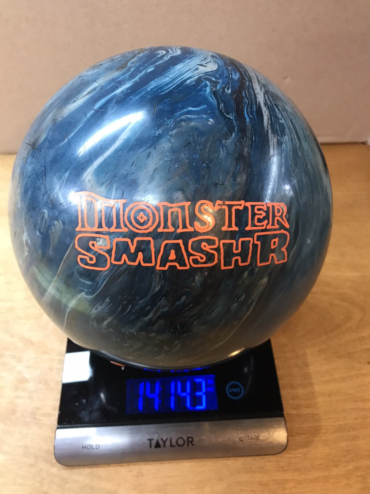 Brunswick "MONSTER SMASHR" - Reactive Bowling Ball - 14 lbs-14 oz ...