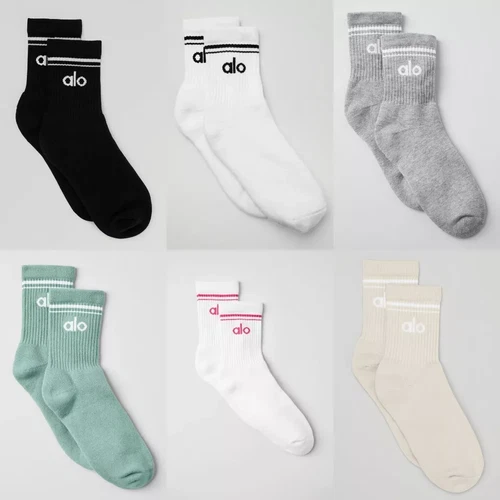 3 Pairs ALO Yoga UNISEX SPORTS HALF-CREW THROWBACK SOCKS CLASSIC COLORS ...