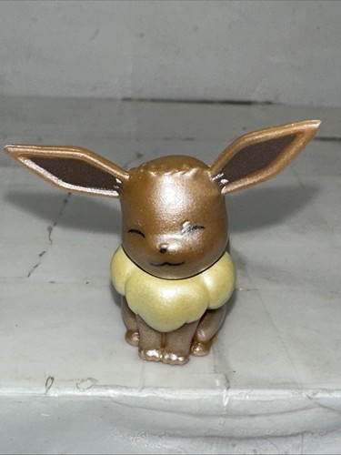 Double Wink Eevee Pokemon Nintendo 2019 WCT 1.5” PVC Figure Shiny ...